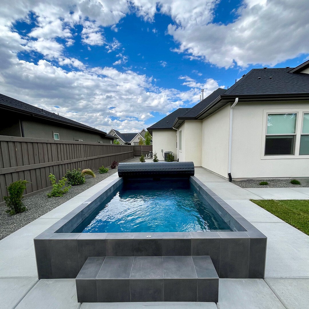 25 Backyard Pool Designs: Modern, Budget-Friendly Ideas for Small Yards ...