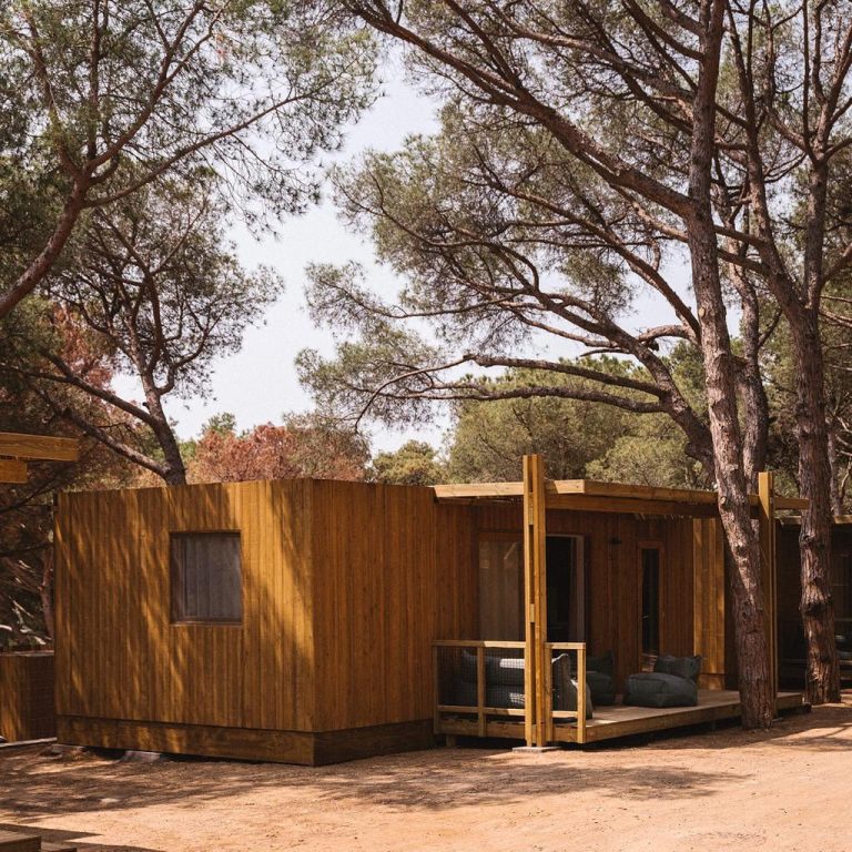 35 Stunning Mobile Home Exteriors to Boost Your Curb Appeal and Style ...