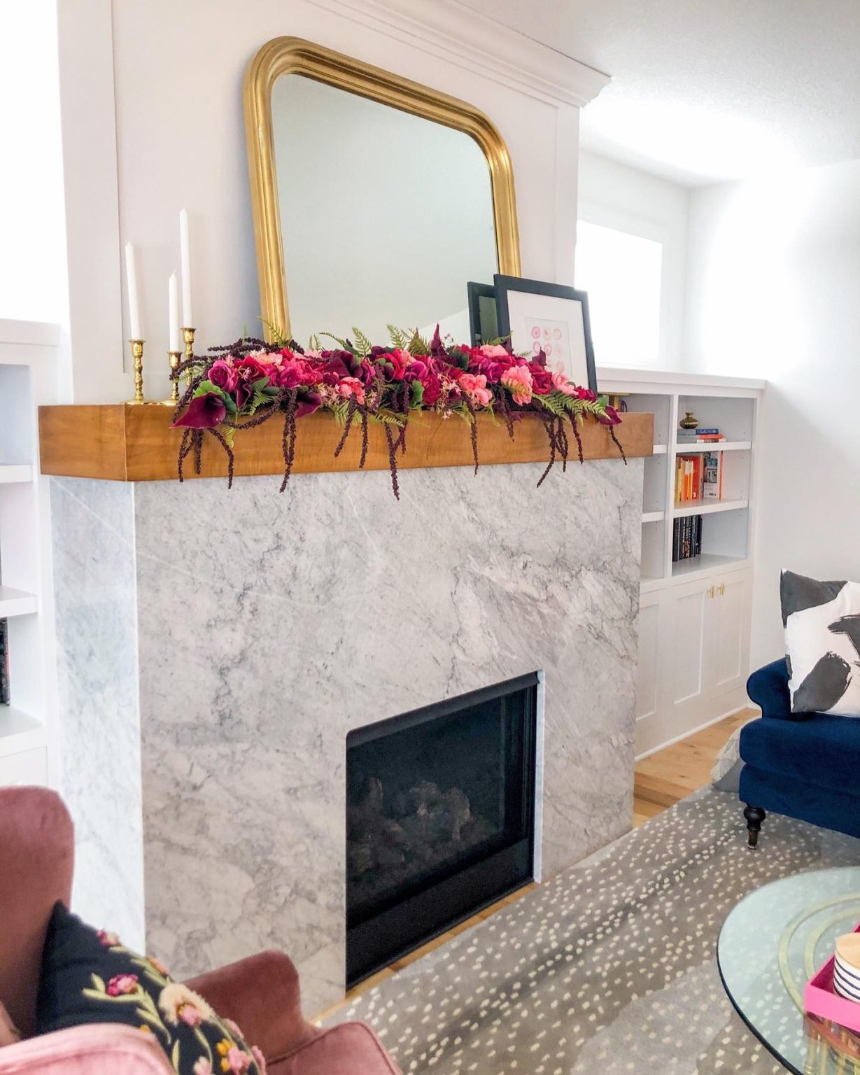 25 Mantle Decorating Ideas to Transform Your Fireplace for Every Season ...