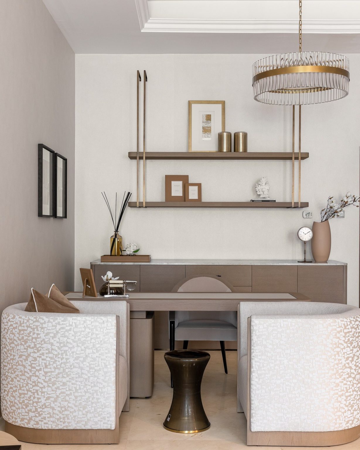 35 Office Decor Ideas: Creative Solutions for a Stylish and Productive ...