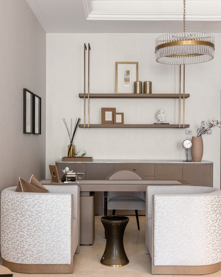 35 Office Decor Ideas: Creative Solutions for a Stylish and Productive ...