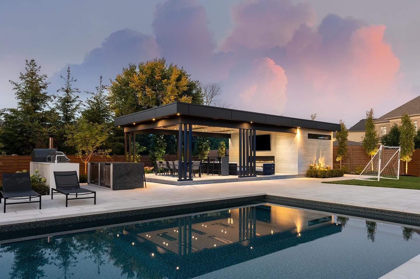 25 Backyard Pool Designs: Modern, Budget-Friendly Ideas for Small Yards ...