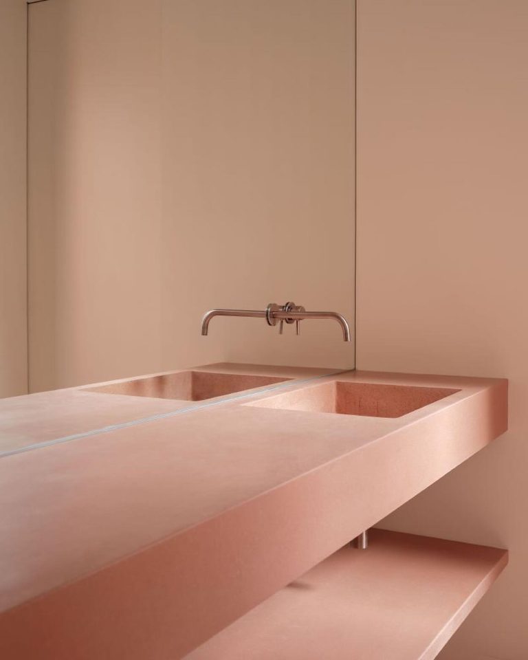 35 Stunning Pink Bathroom Ideas: Transform Your Space with Playful ...