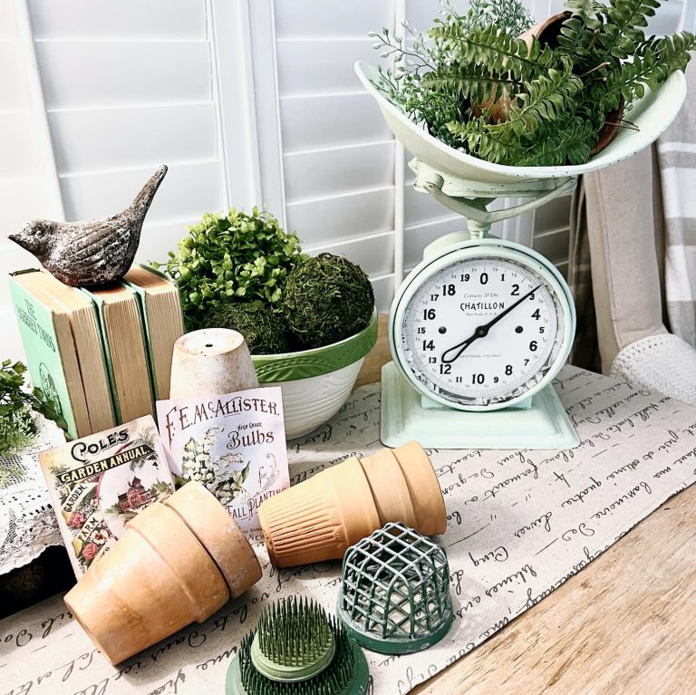 35 Vintage Spring Decor Ideas to Bring Timeless Charm and Freshness to ...