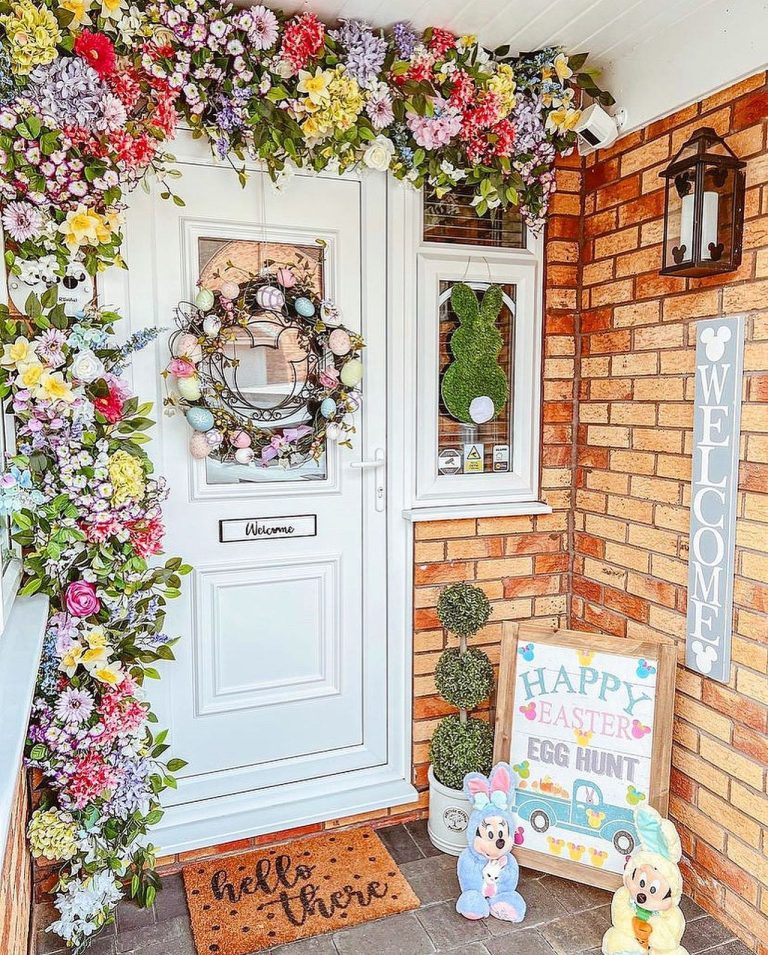 25 Fresh Spring Door Decoration Ideas to Welcome the Season in Style ...