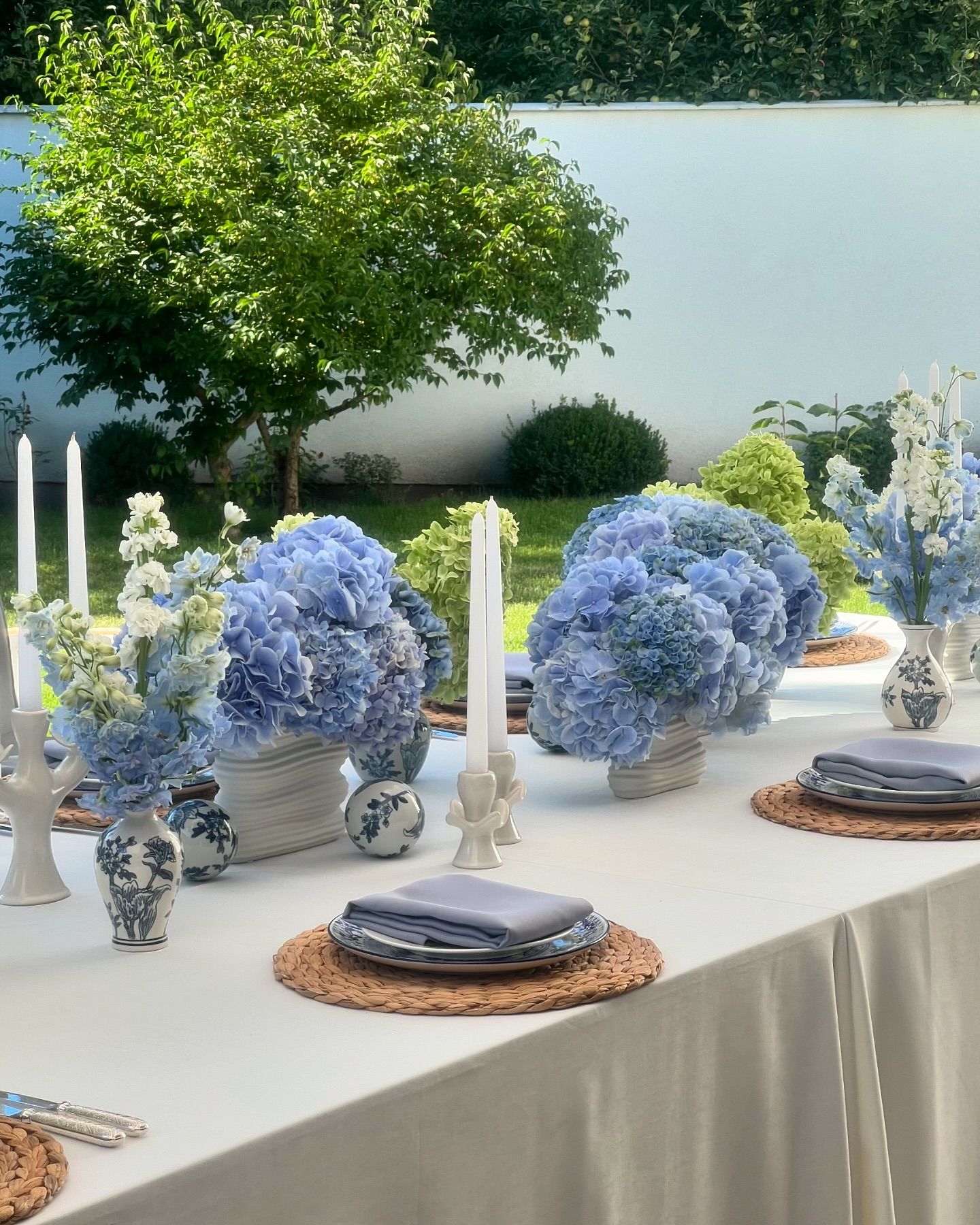 27 Spring Table Centerpieces: Stunning Ideas to Refresh Your Dining ...