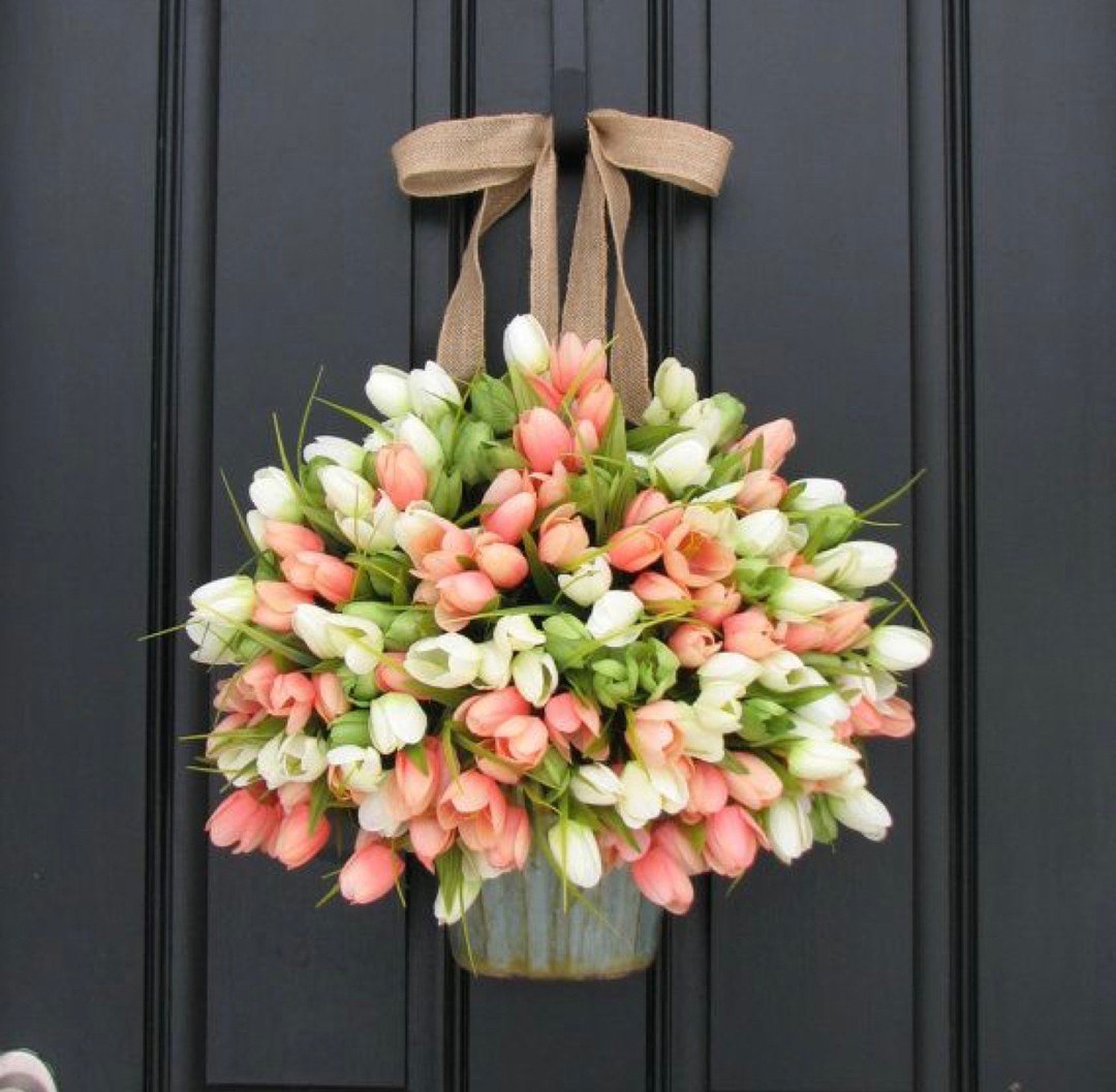 25 Fresh Spring Door Decoration Ideas to Welcome the Season in Style ...