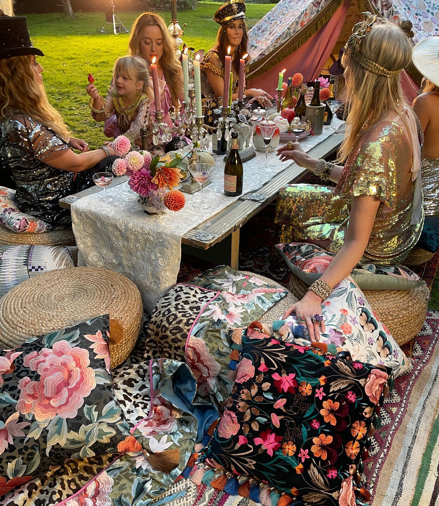 25 Garden Party Decorations: Creative Ideas for Magical Outdoor ...