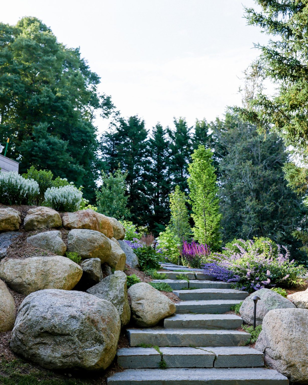 25 Landscaping with Large Rocks Ideas: Transform Your Yard with ...