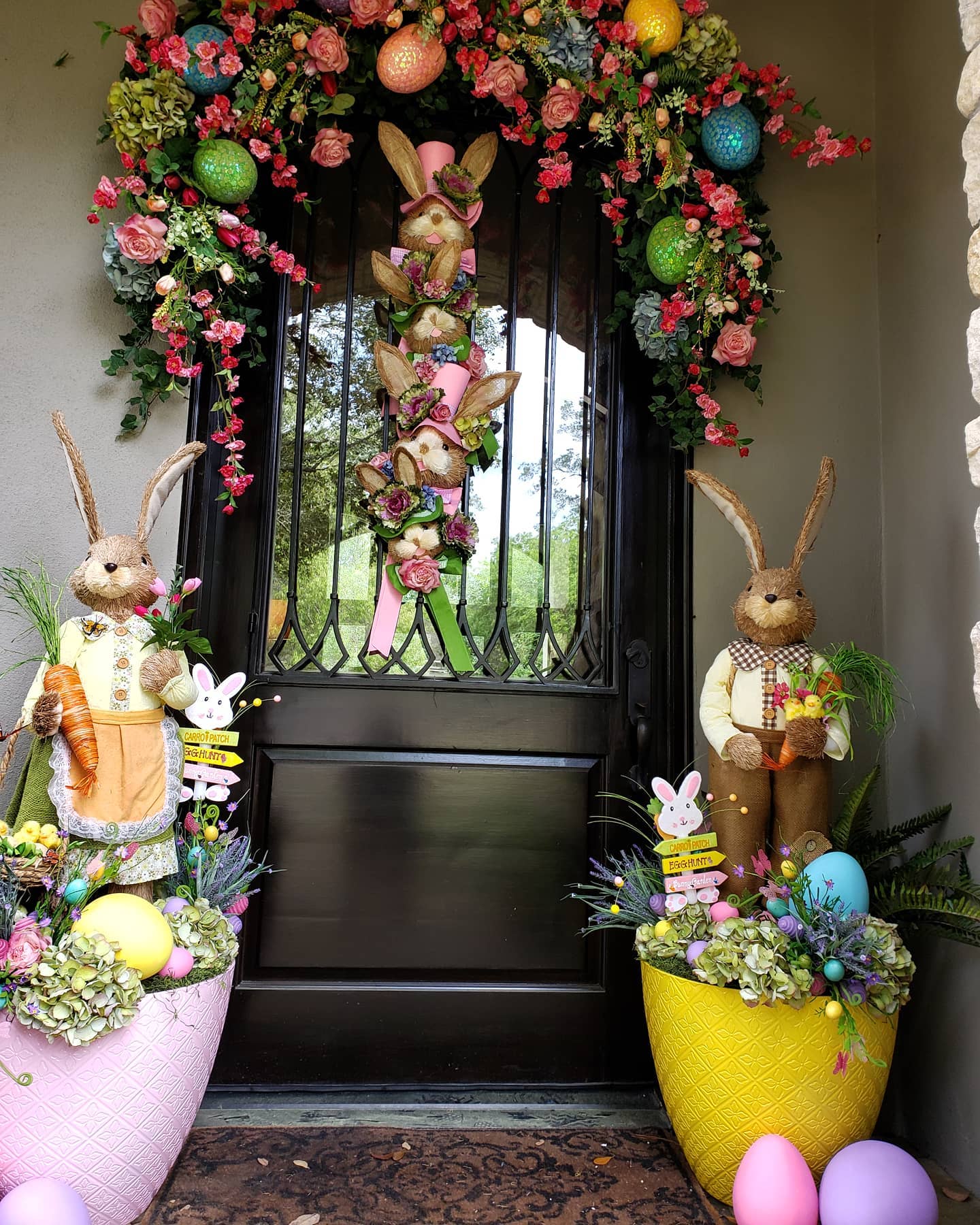 25 Fresh Spring Door Decoration Ideas to Welcome the Season in Style ...