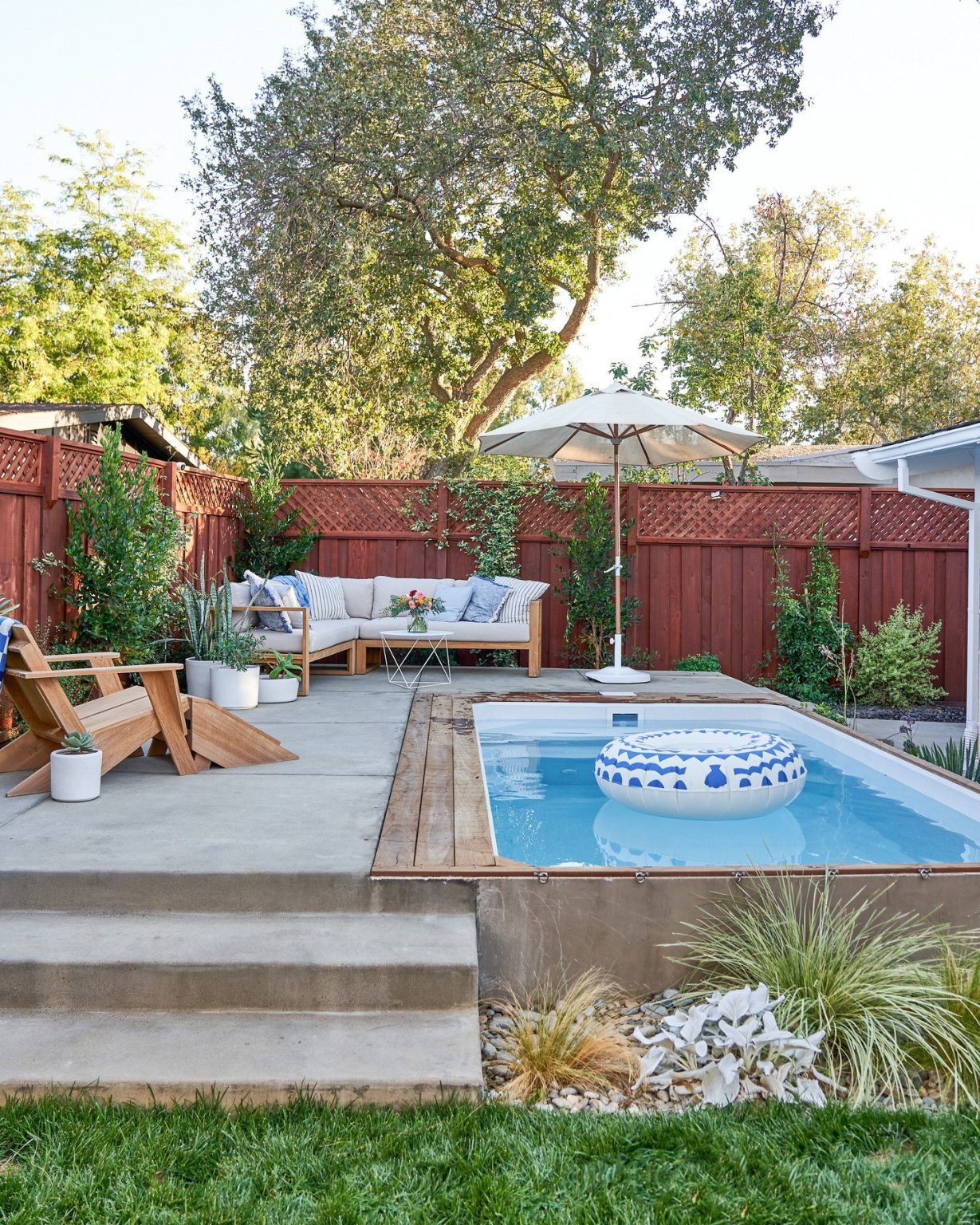 25 Small Pools for Small Yards That Transform Your Outdoor Space into a ...