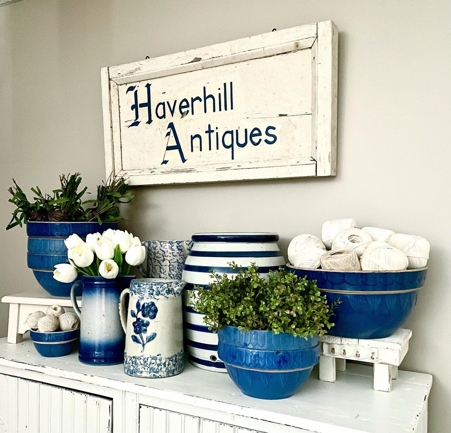 35 Vintage Spring Decor Ideas to Bring Timeless Charm and Freshness to ...