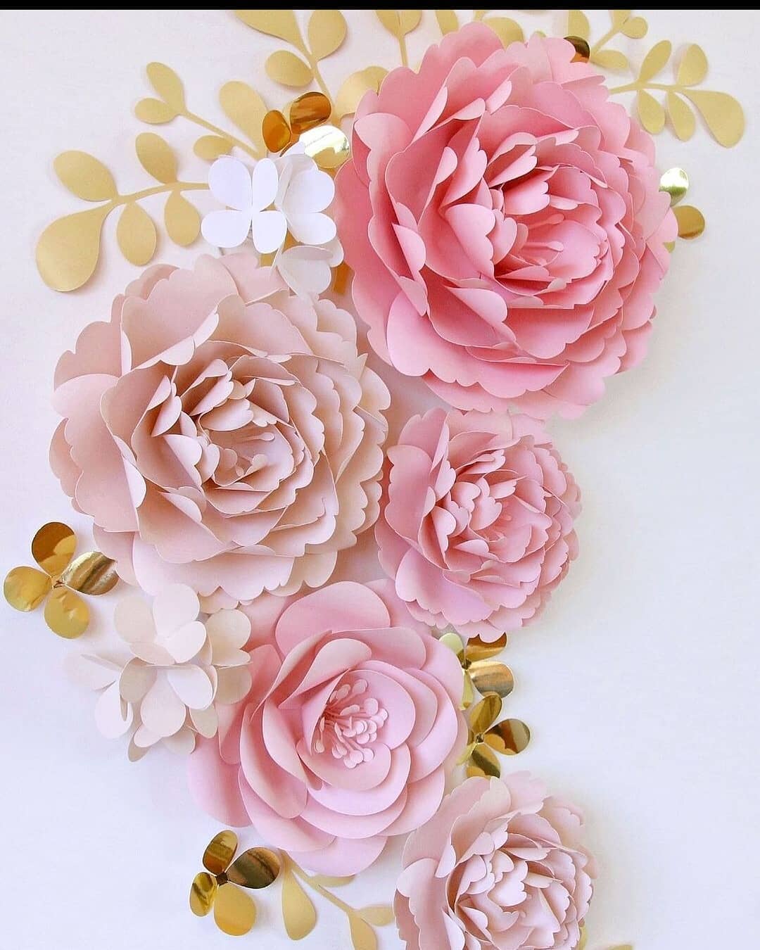 25 Gorgeous Paper Flower Wall Decor Ideas to Transform Your Space ...