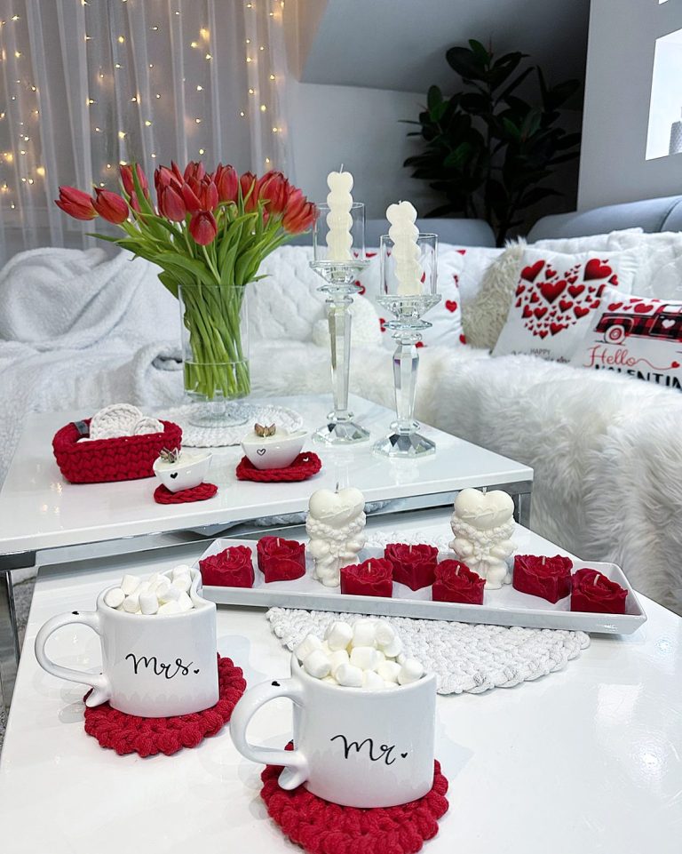 21 Stunning Valentine's Room Decor Ideas 2025 to Surprise Your Loved ...