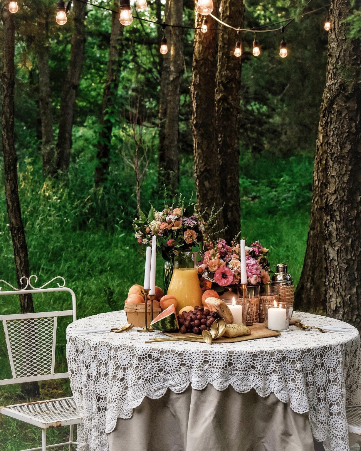 25 Garden Party Tablescapes to Transform Your Outdoor Space into a ...