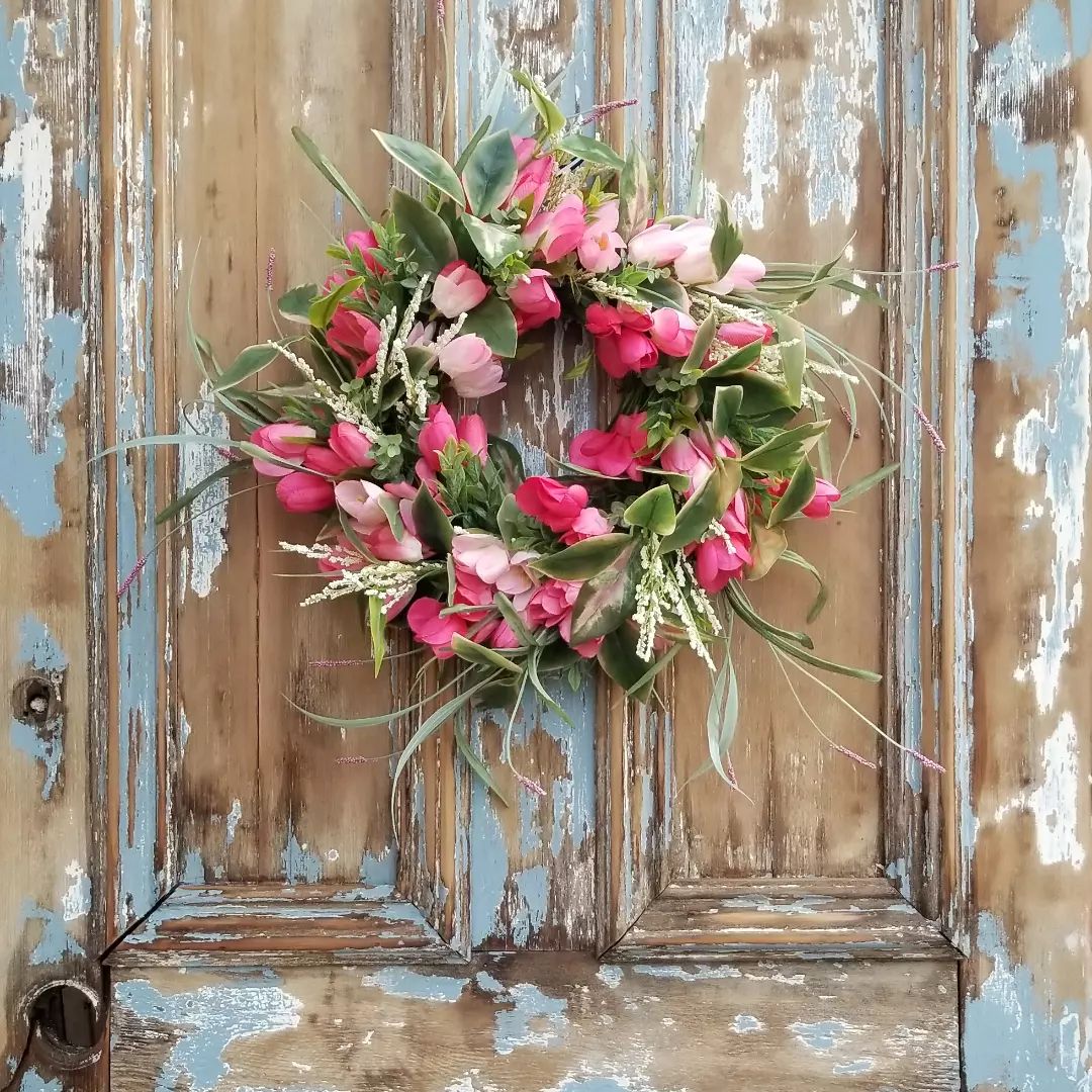 25 Fresh Spring Door Decoration Ideas to Welcome the Season in Style ...