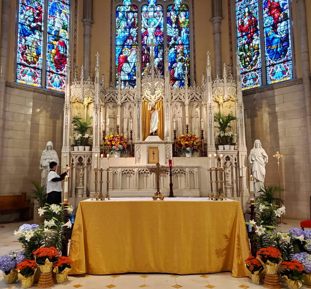 21 Church Easter Decorations to Inspire Your Sanctuary, Stage, and ...