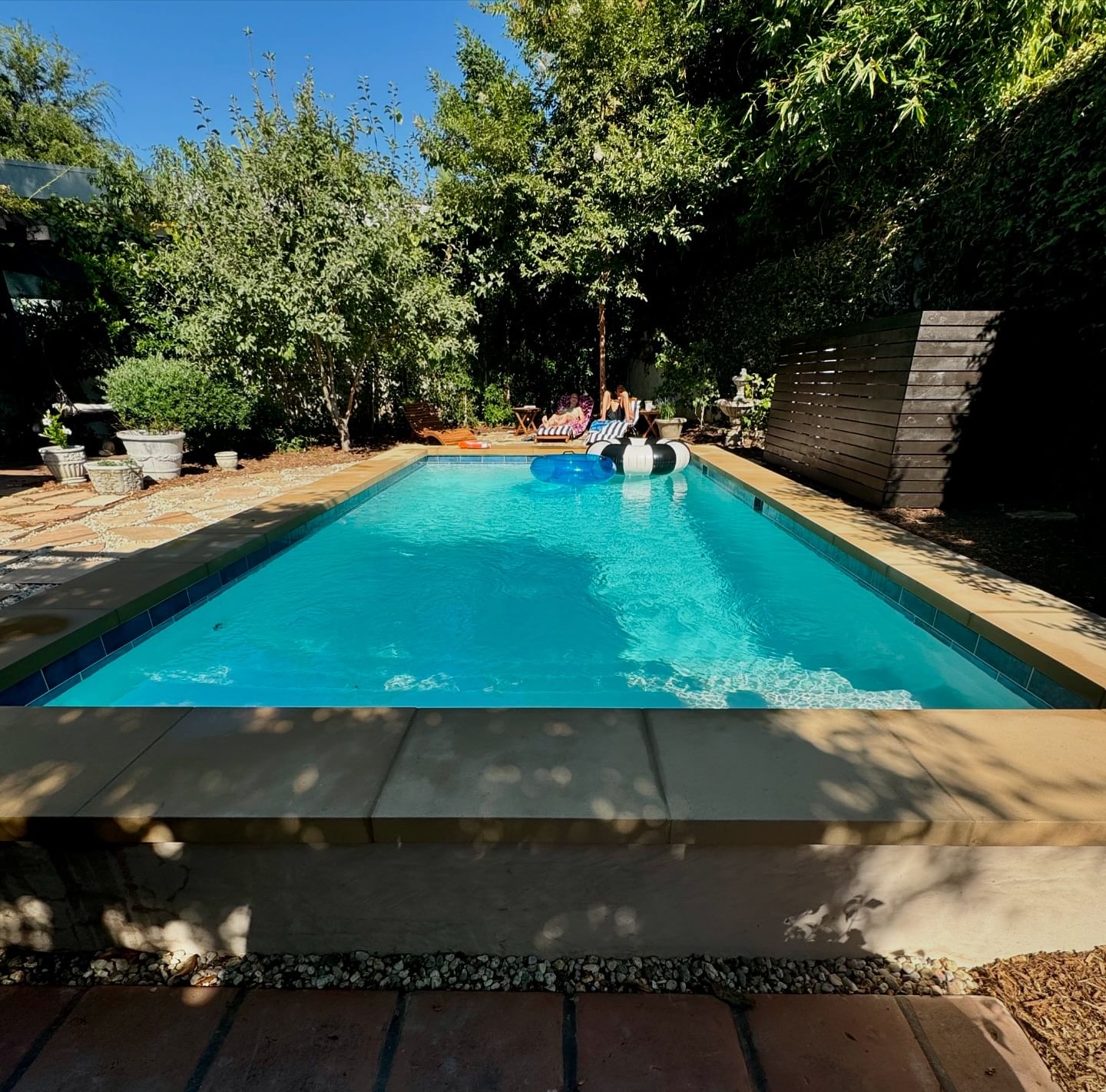 25 Small Pools for Small Yards That Transform Your Outdoor Space into a ...