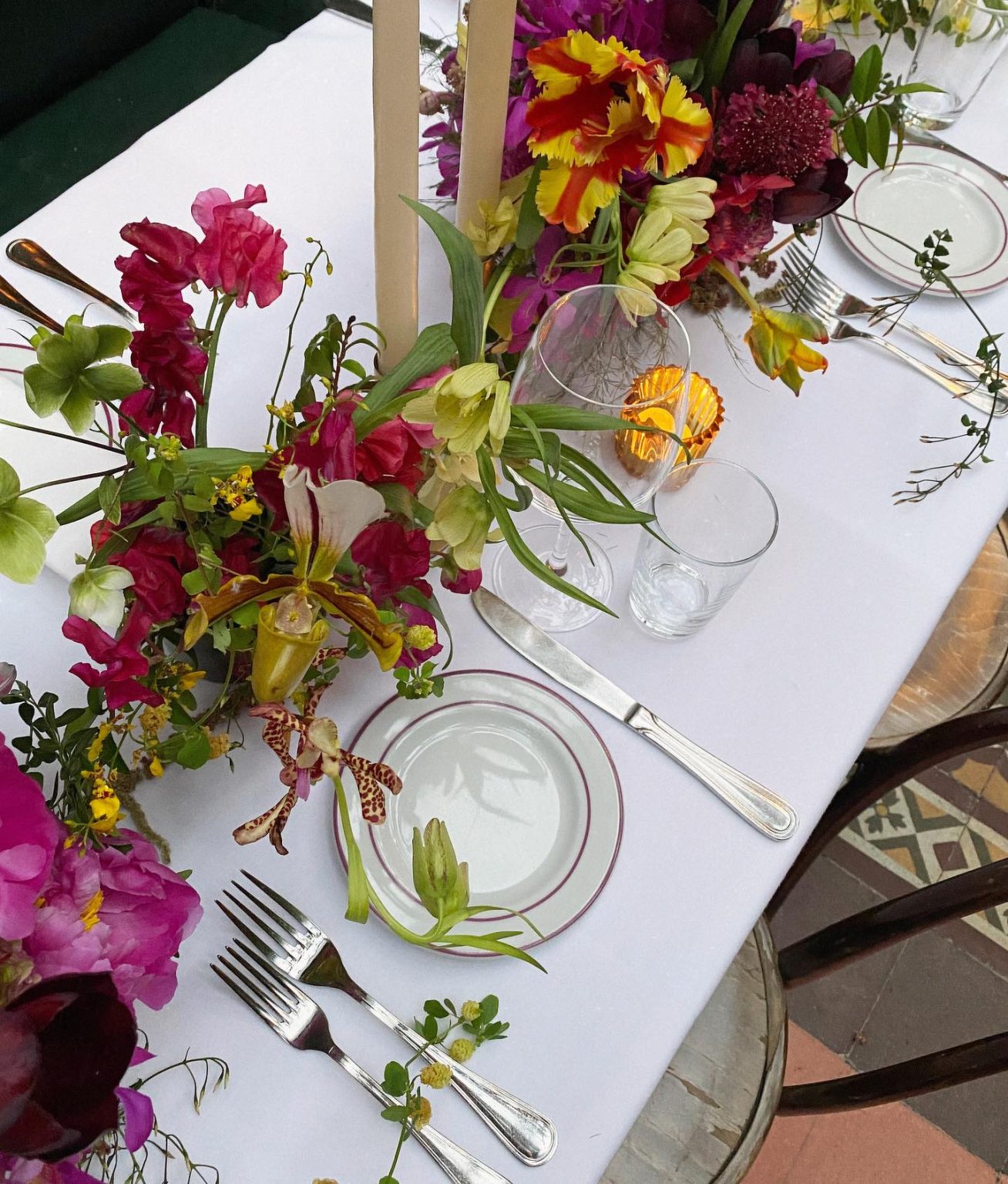 25 Garden Party Tablescapes to Transform Your Outdoor Space into a ...