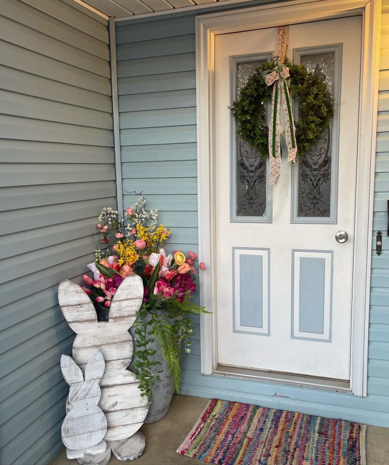 25 Fresh Spring Door Decoration Ideas to Welcome the Season in Style ...