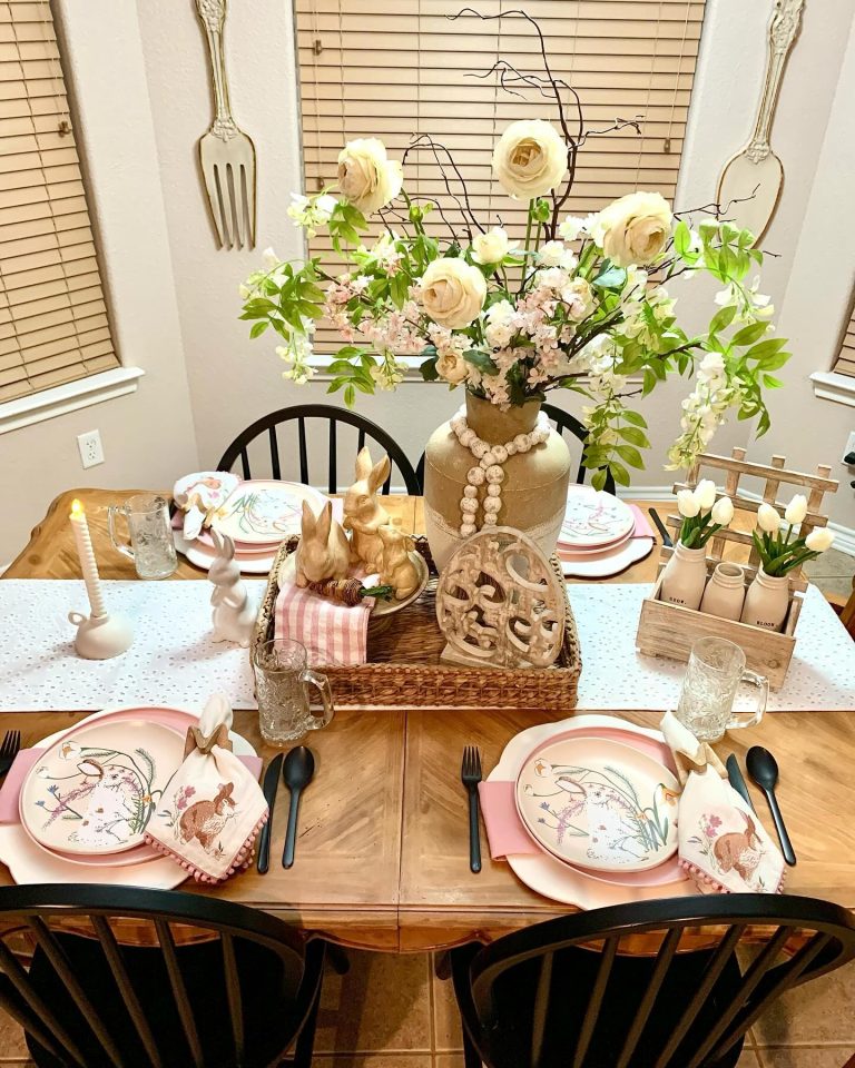 27 Spring Table Centerpieces: Stunning Ideas to Refresh Your Dining ...