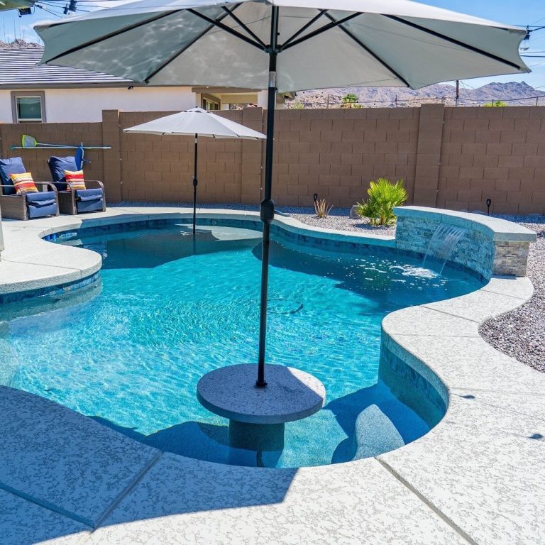 25 Small Pools for Small Yards That Transform Your Outdoor Space into a ...