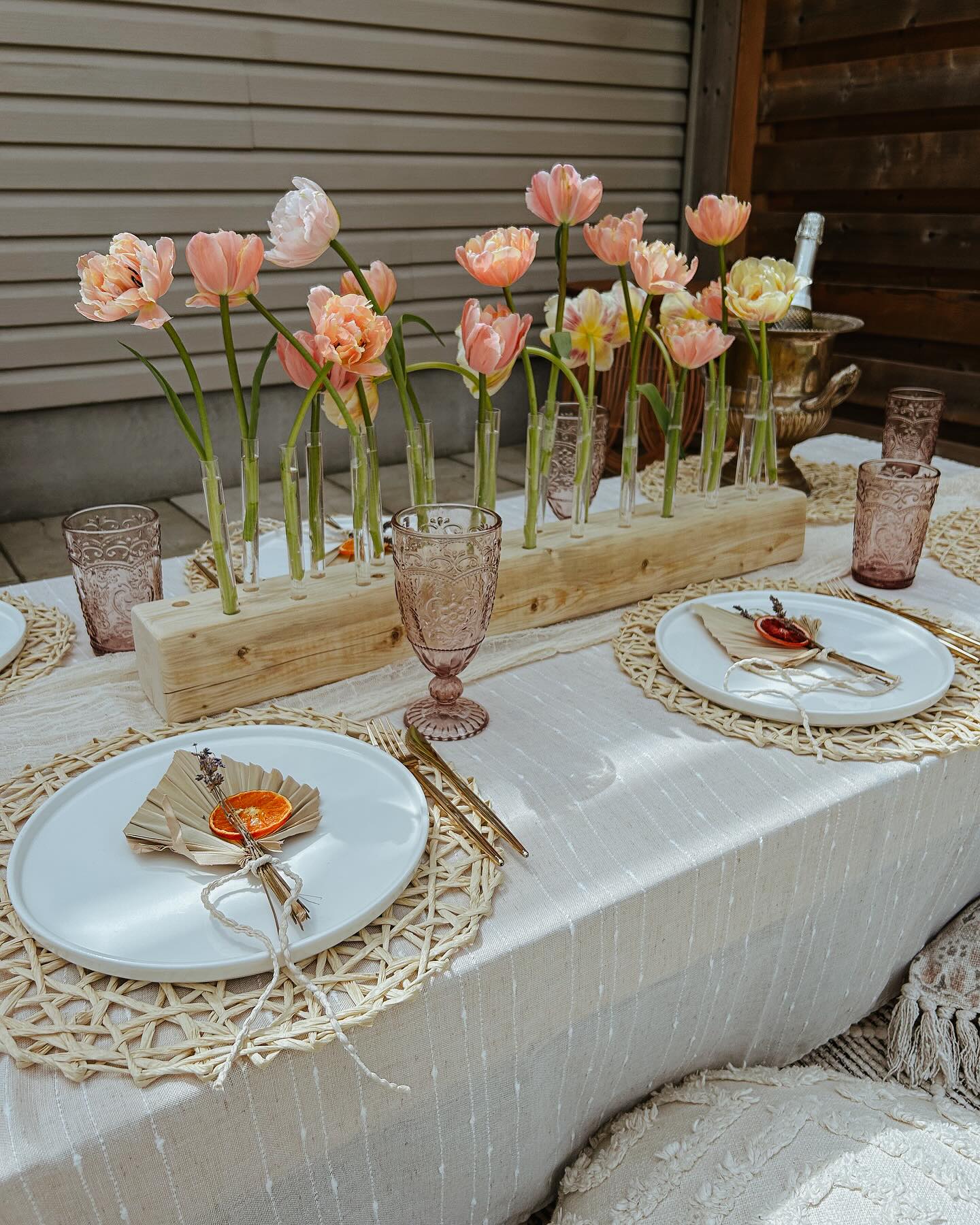 25 Garden Party Tablescapes to Transform Your Outdoor Space into a ...