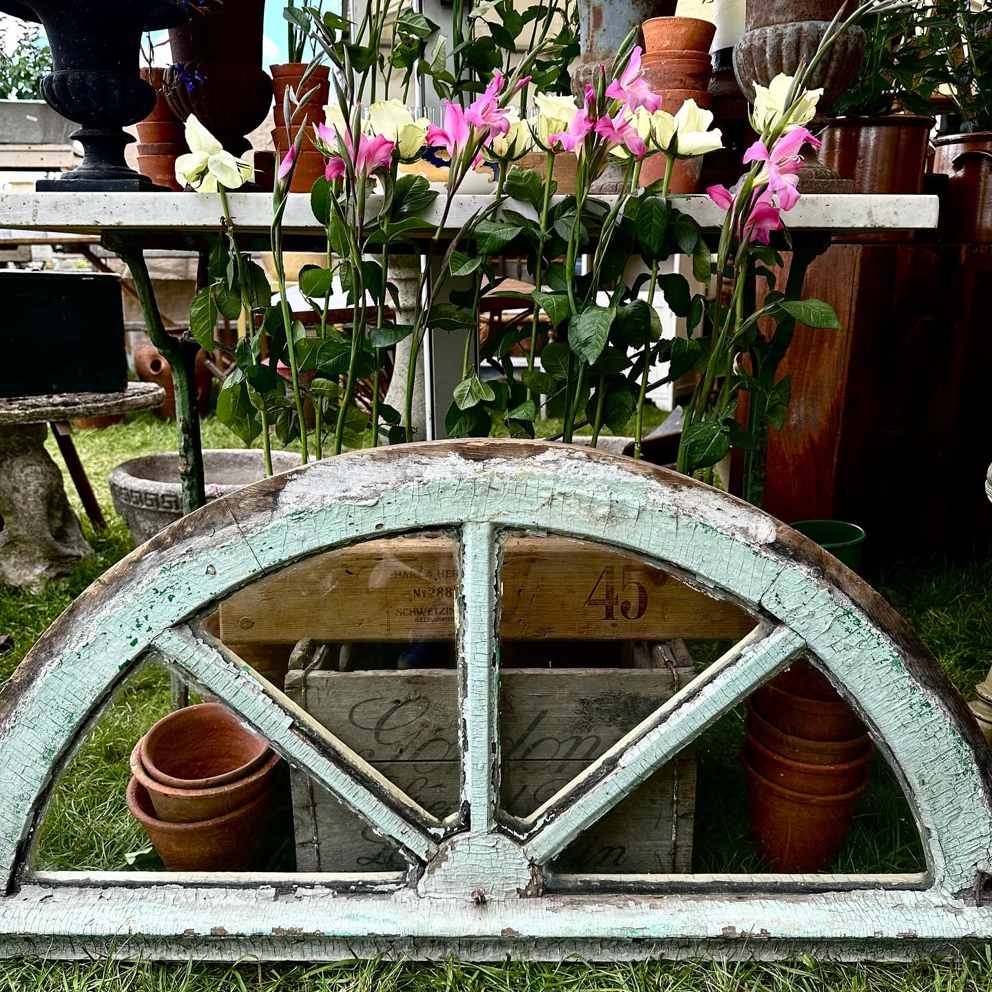 30 Vintage Garden Decor Ideas: Timeless Charm and Inspiration for Your ...