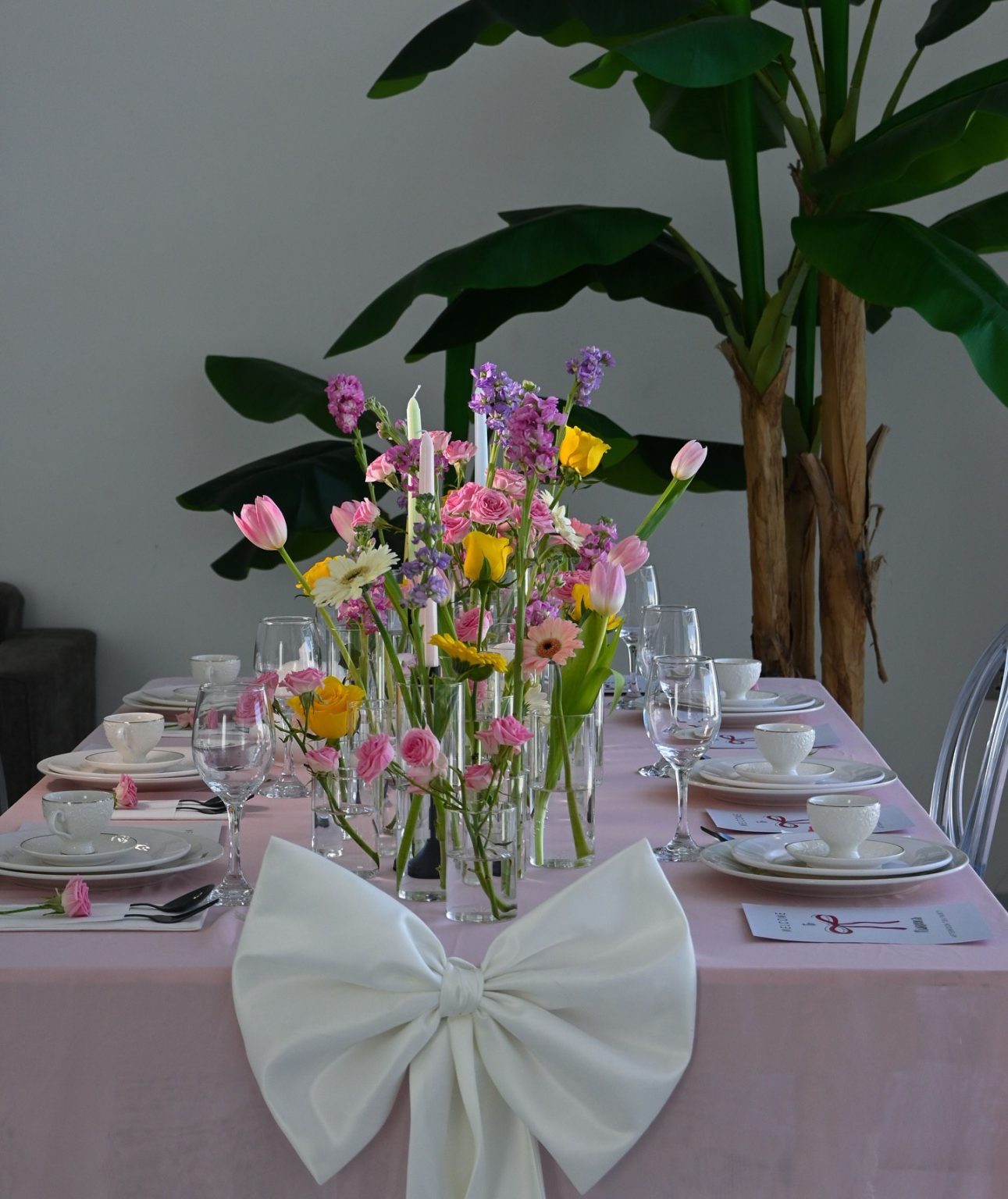 27 Spring Table Centerpieces: Stunning Ideas to Refresh Your Dining ...