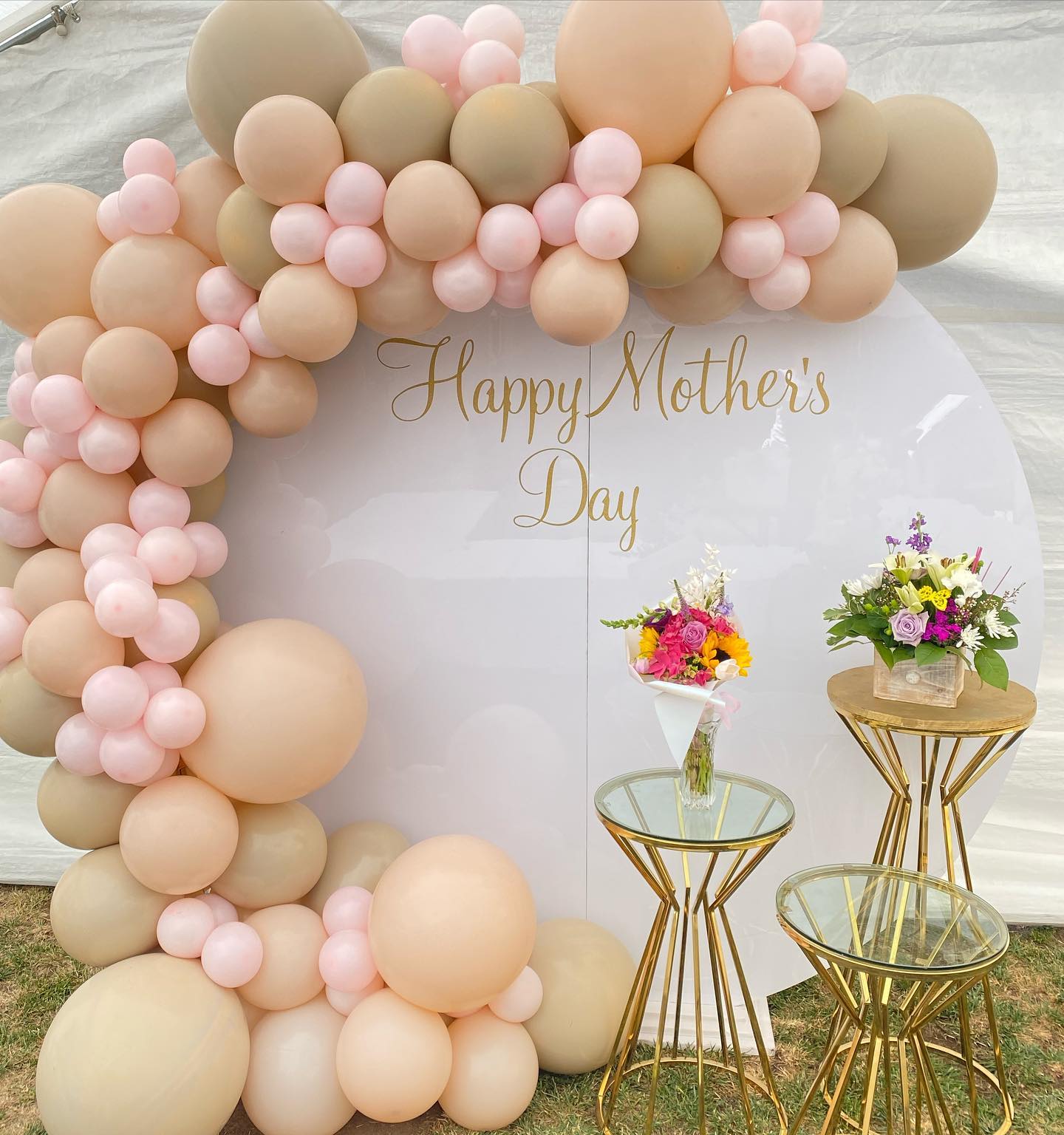 25 Mother's Day Decor Ideas to Make Mom Feel Extra Special - placeideal.com