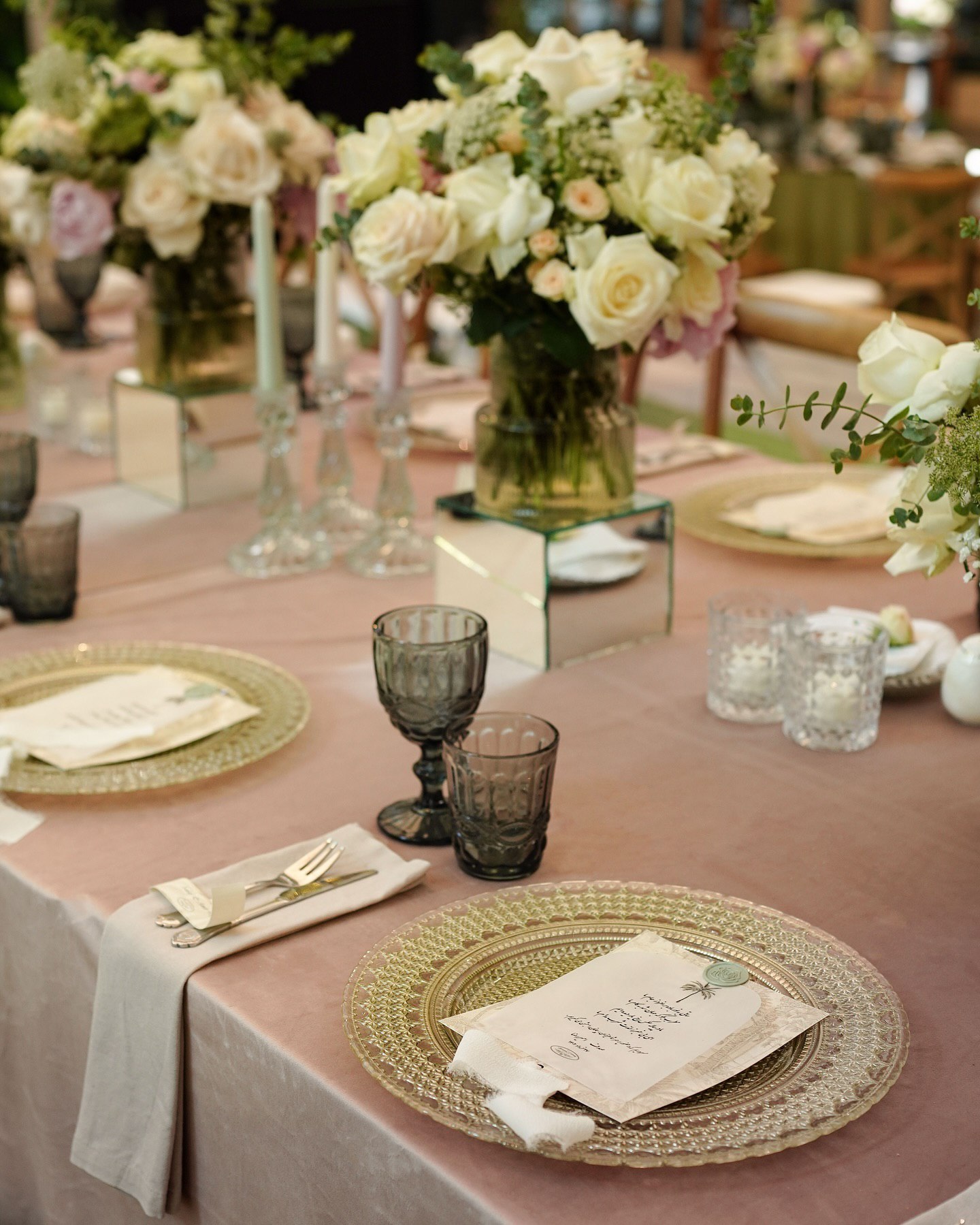 25 Simple Wedding Table Decor Ideas to Make Your Big Day Elegant and ...