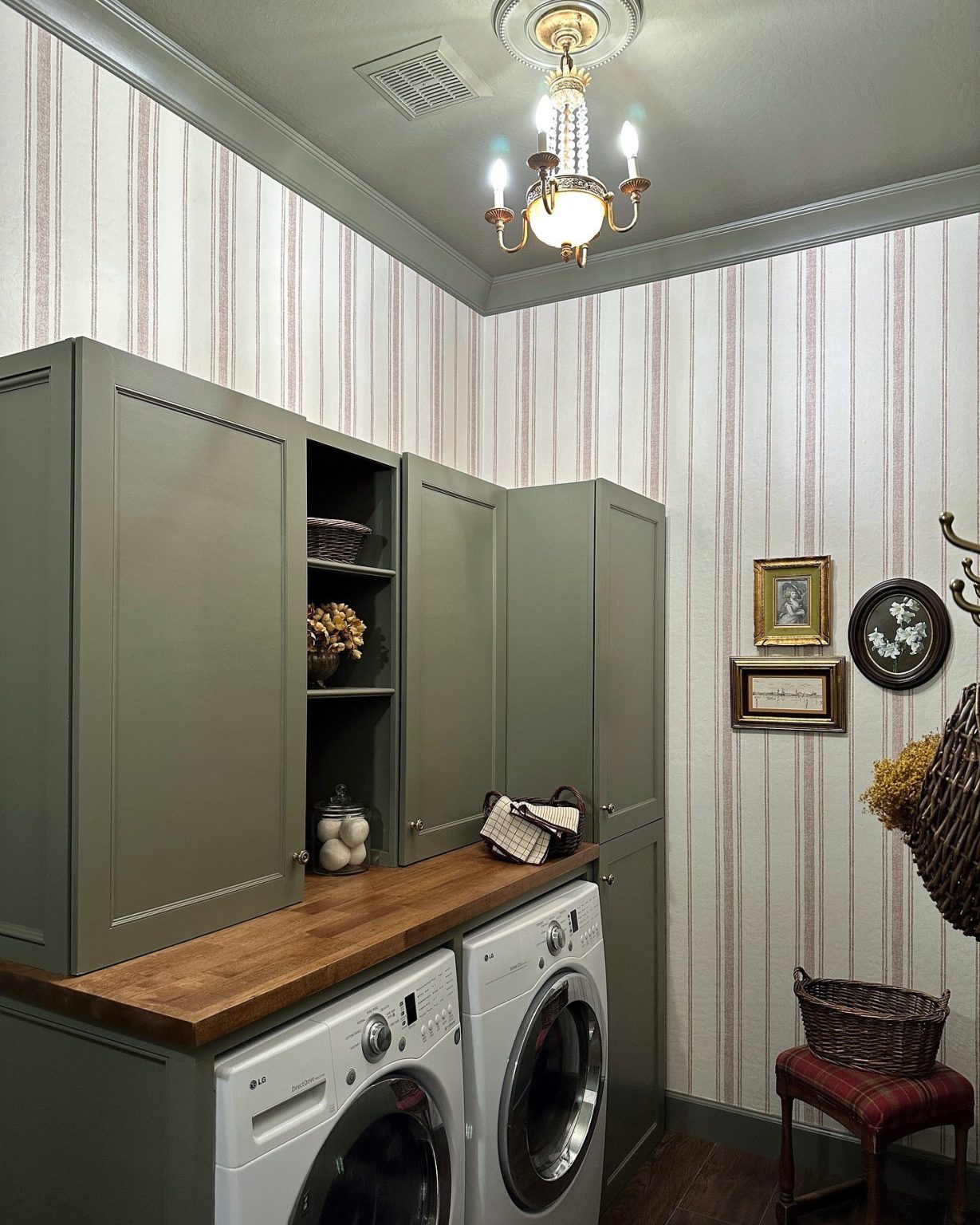 25 Laundry Room Ideas for Small Spaces That Combine Style and ...