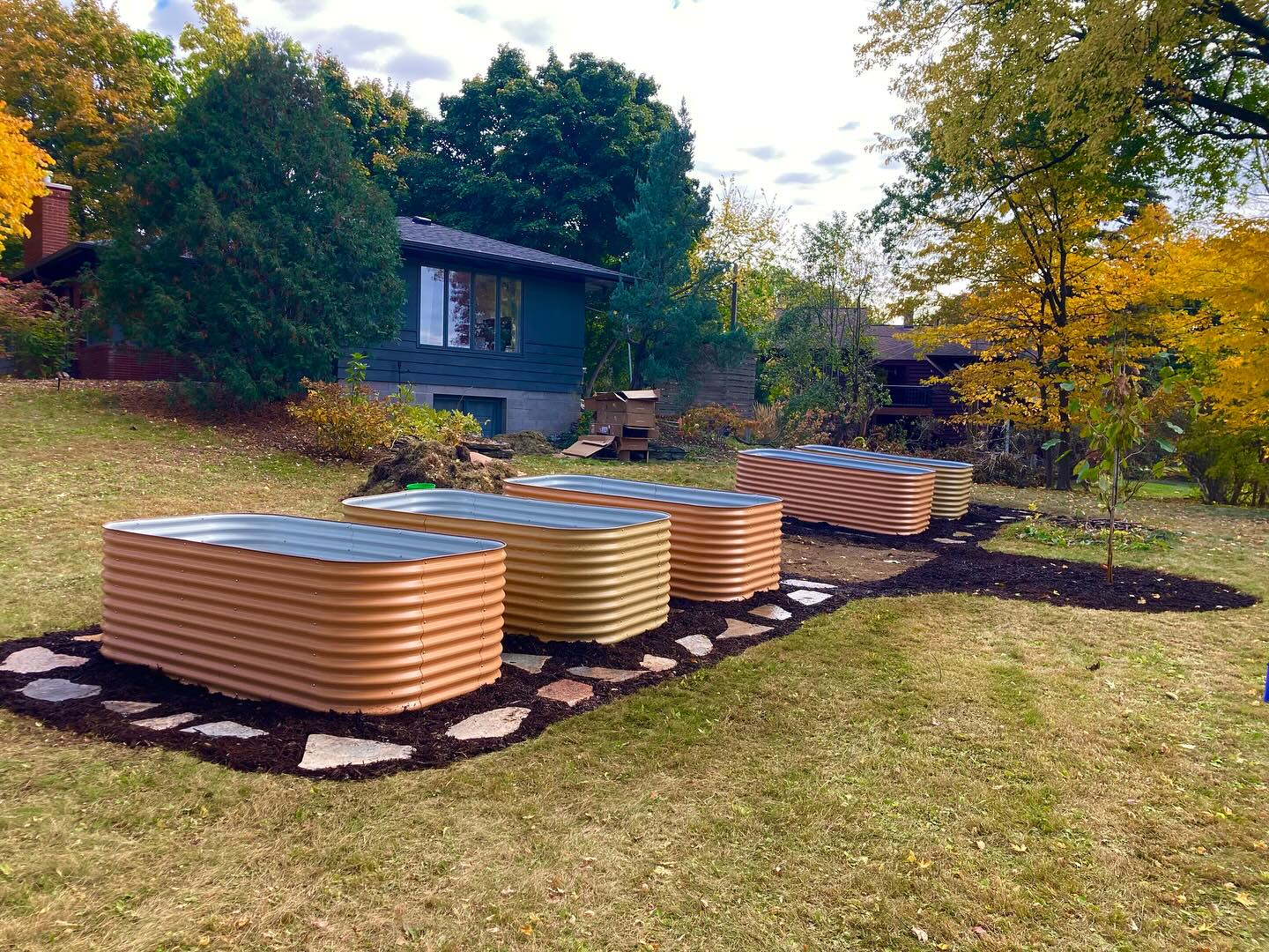 35 Raised Bed Garden Ideas: Transform Your Backyard into a Stunning and ...