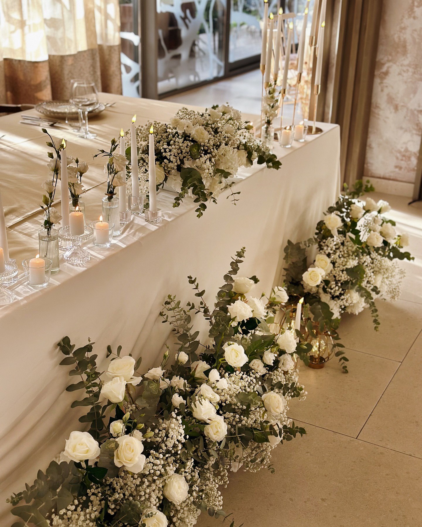 25 Wedding Decor Ideas for Stunning, Elegant, and Budget-Friendly ...