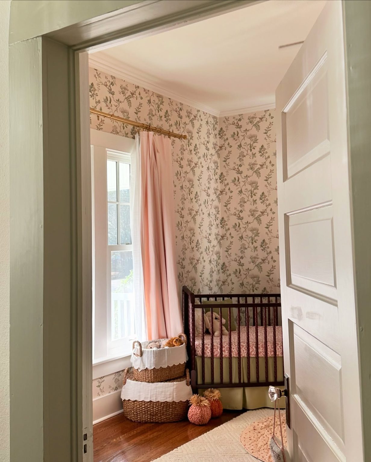 30 Nursery Ideas: Charming Designs for a Stylish and Cozy Baby Room ...