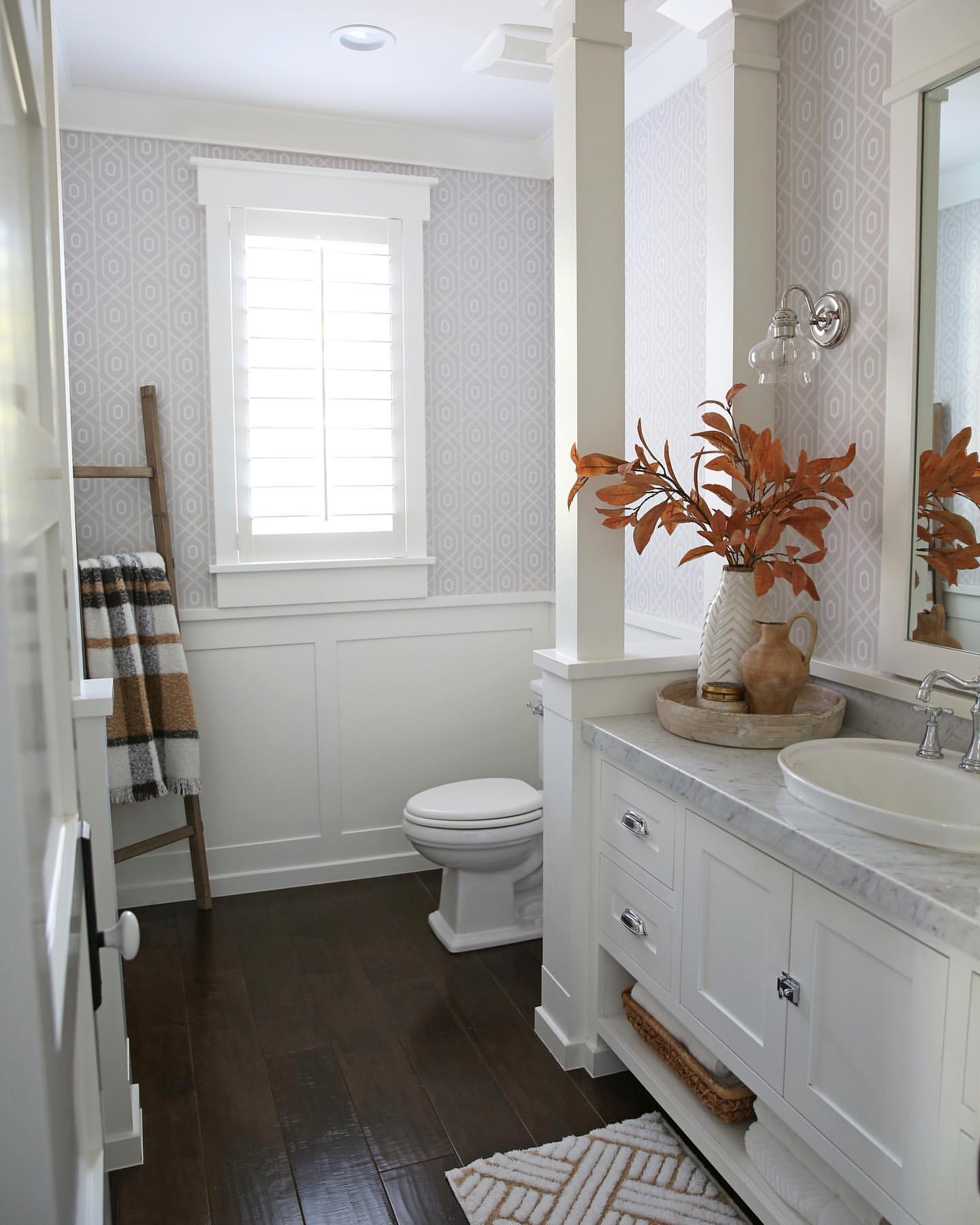 30 Stunning Apartment Bathroom Decor Ideas to Transform Your Small ...