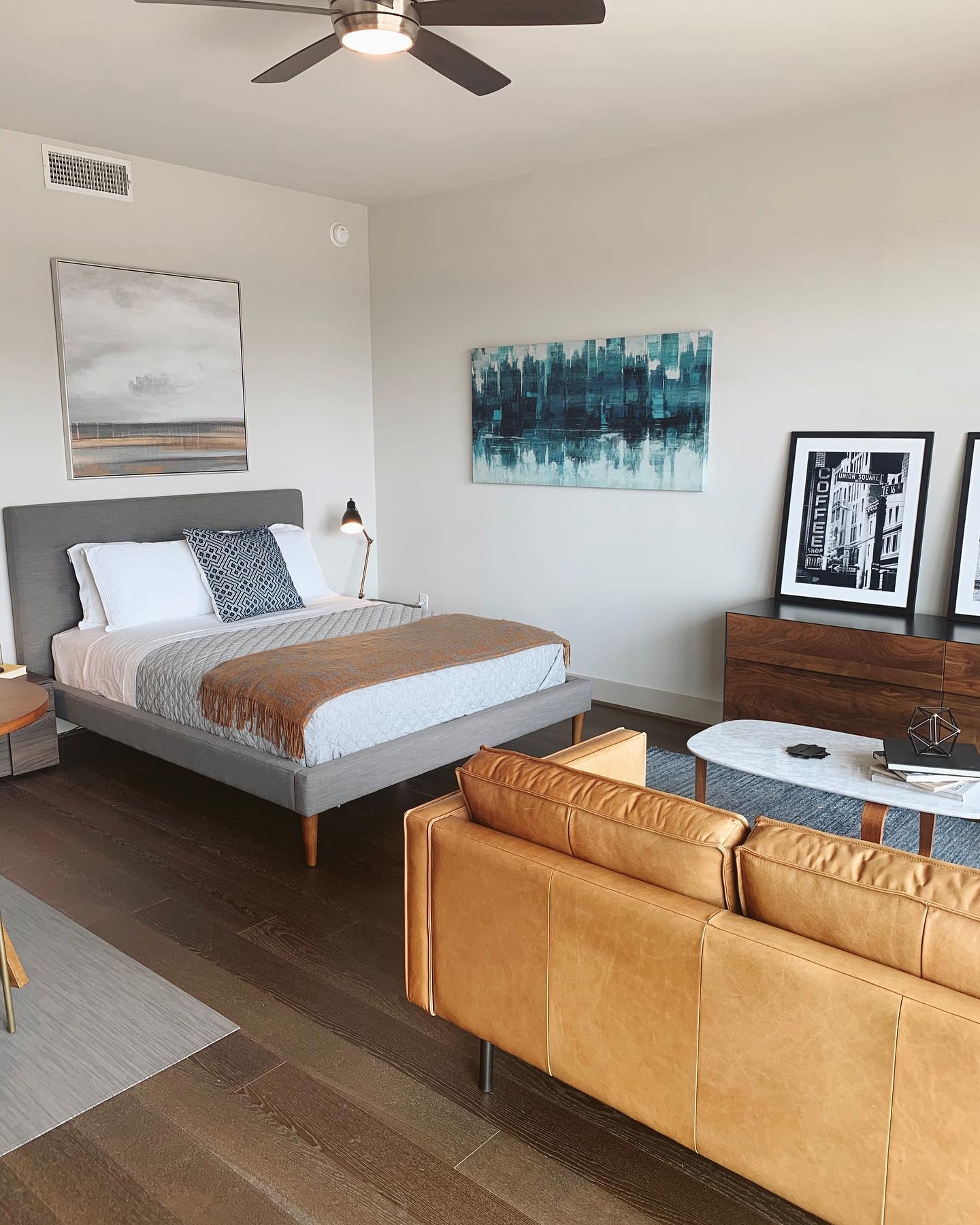 30 Studio Apartment Ideas: Stylish, Modern, and Space-Saving Designs ...