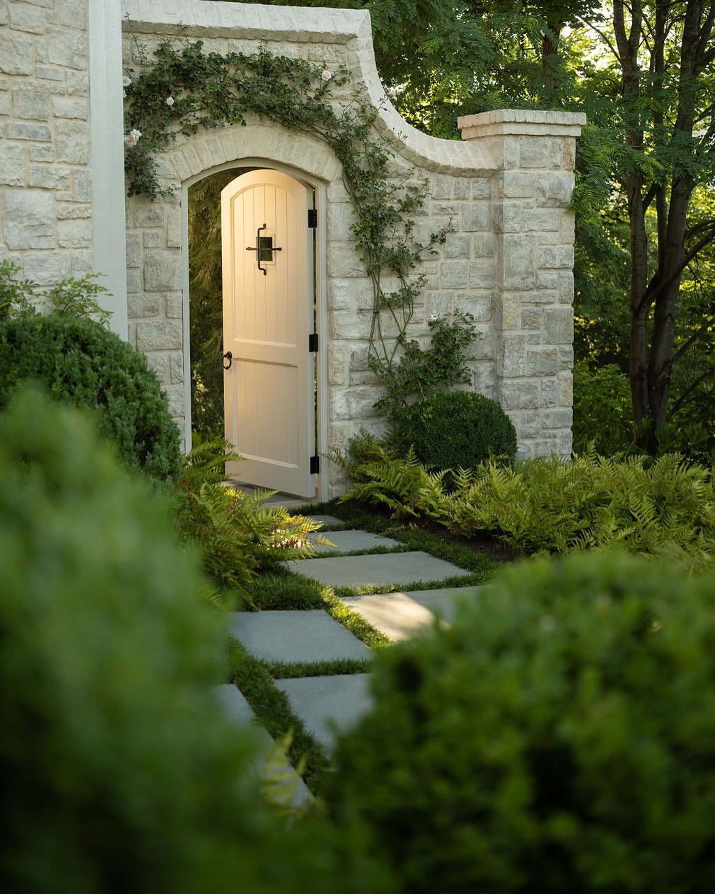 25 Secret Garden Ideas to Transform Your Backyard into a Magical ...