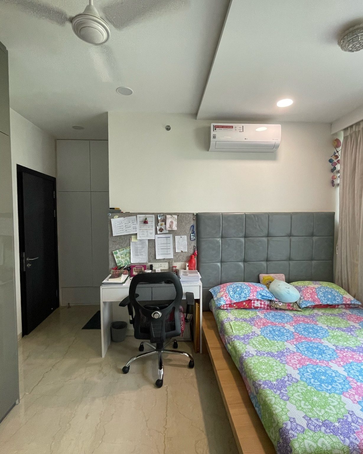 25 Small Bedroom Layout Ideas: Maximize Space with Style and ...