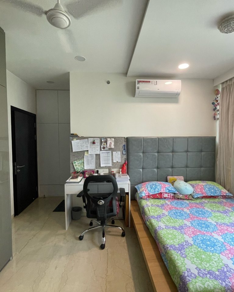 25 Small Bedroom Layout Ideas: Maximize Space with Style and ...