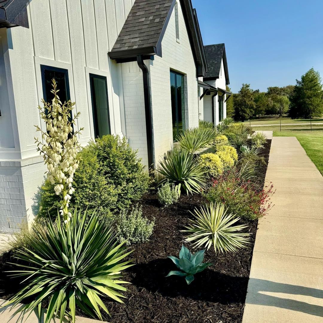 27 Front Yard Landscaping Design Ideas to Boost Curb Appeal with Modern ...