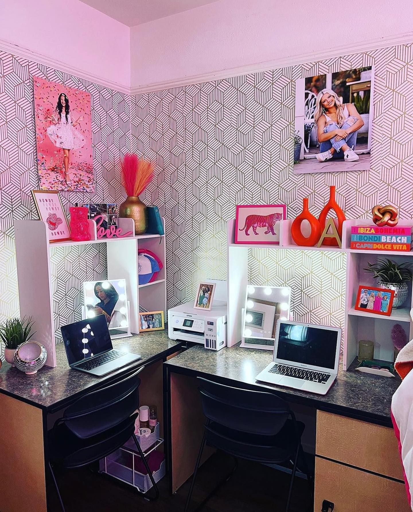 35 College Dorm Room Ideas to Transform Your Space: Cozy, Aesthetic ...