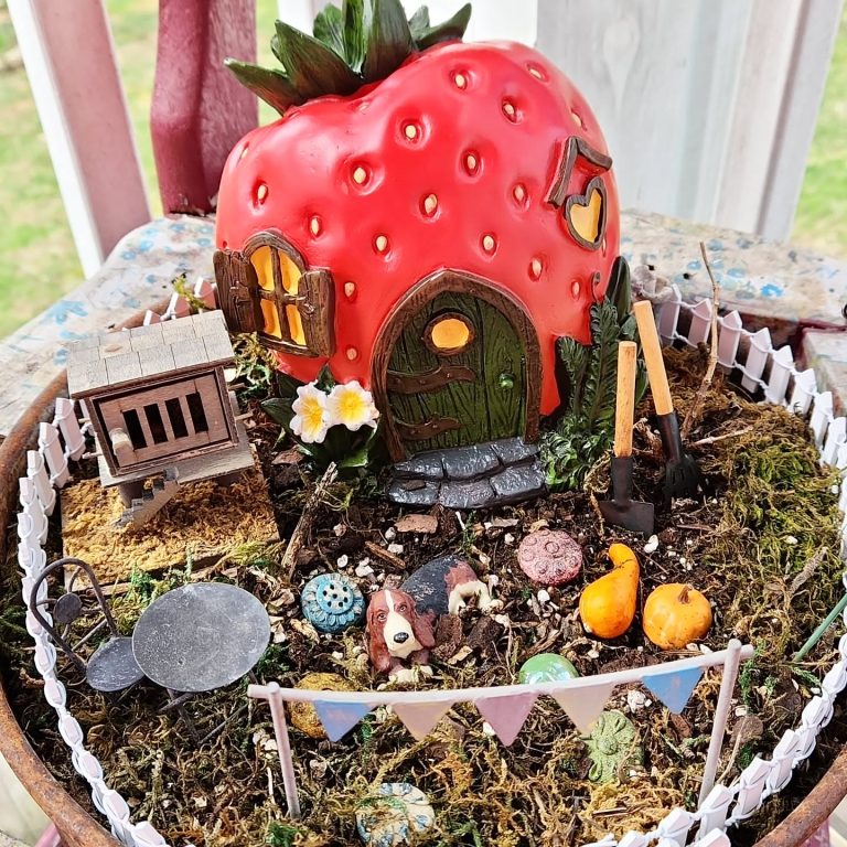35 Fairy Garden Ideas to Transform Your Backyard into an Enchanted Wonderland - placeideal.com