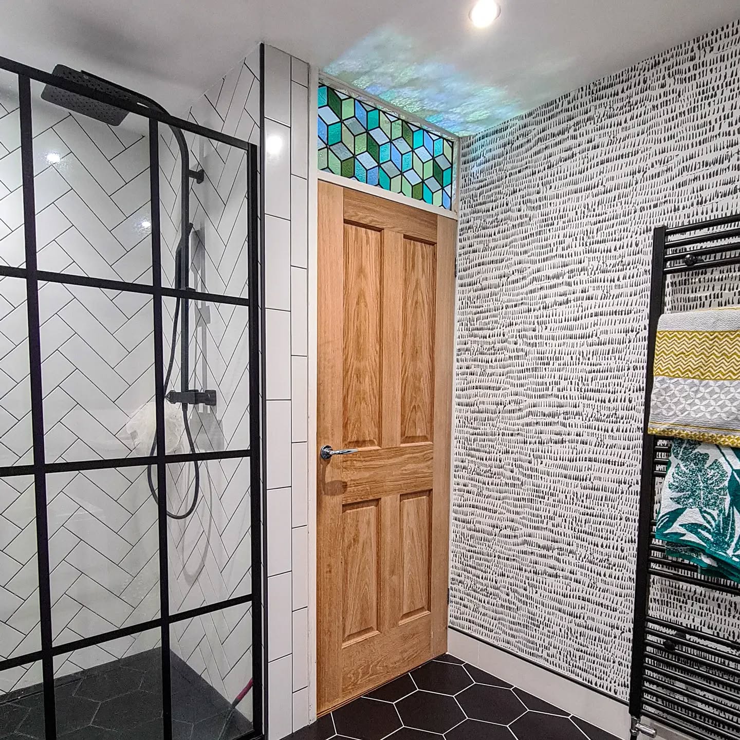 30 Bathroom Door Ideas: Transform Your Space with Stylish, Modern, and ...