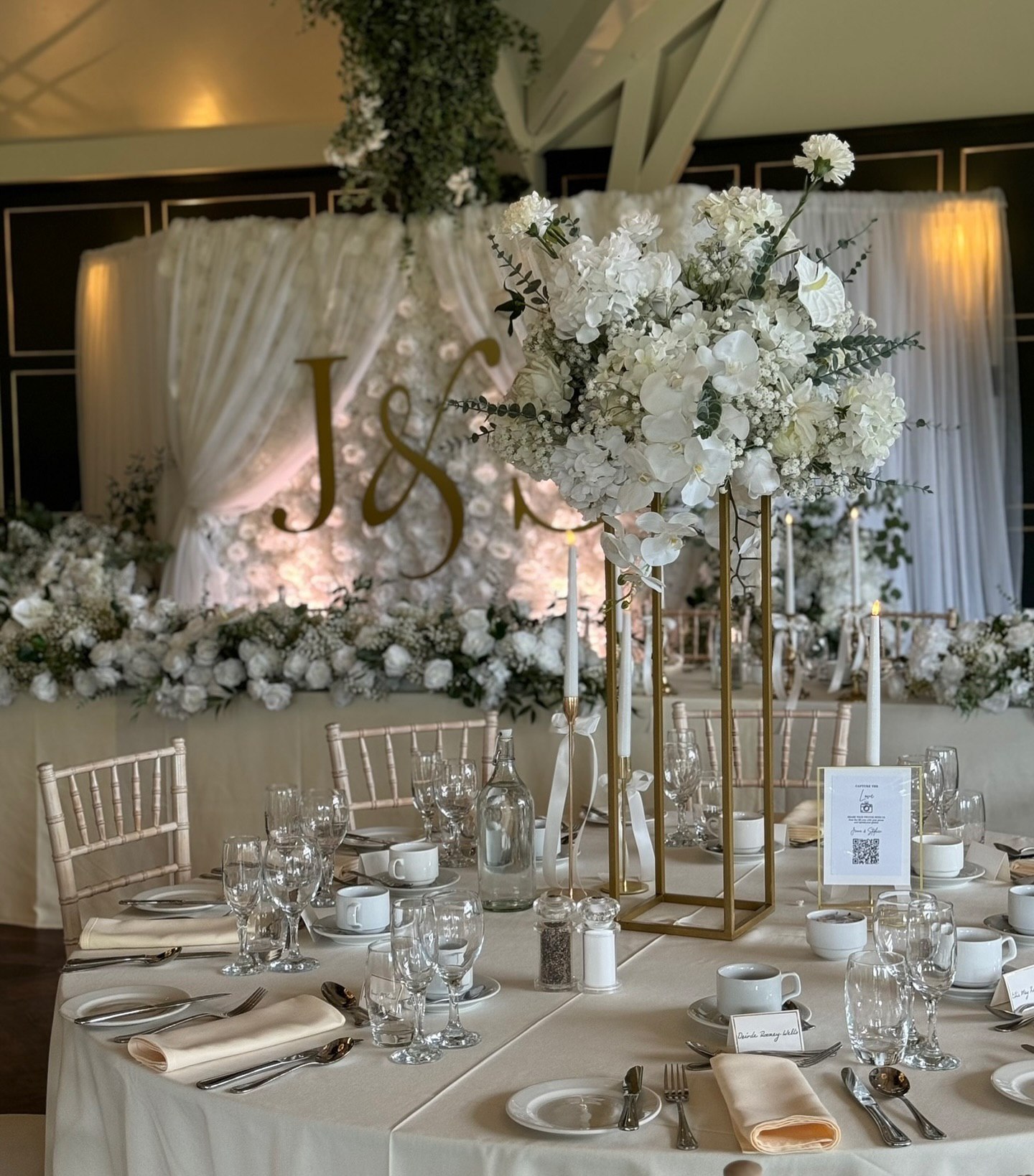 25 Simple Wedding Table Decor Ideas to Make Your Big Day Elegant and ...