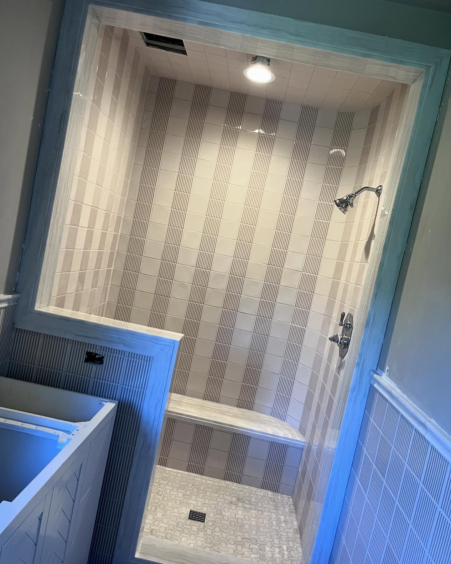 25 Shower Tile Ideas: Stunning Designs for Modern, Vintage, and ...