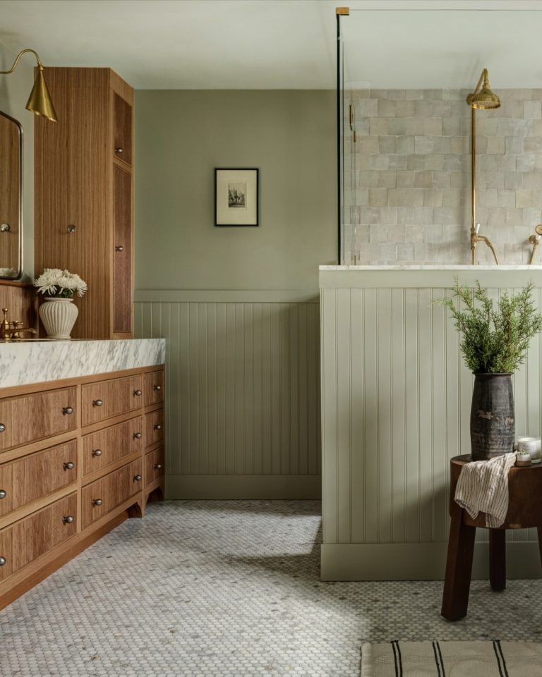 28 Bathroom Paint Colors 2025: Trendy Shades & Ideas to Refresh Your ...