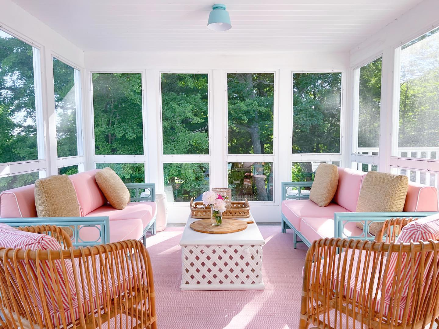 30 Screened-In Porch Decorating Ideas to Transform Your Outdoor Space ...