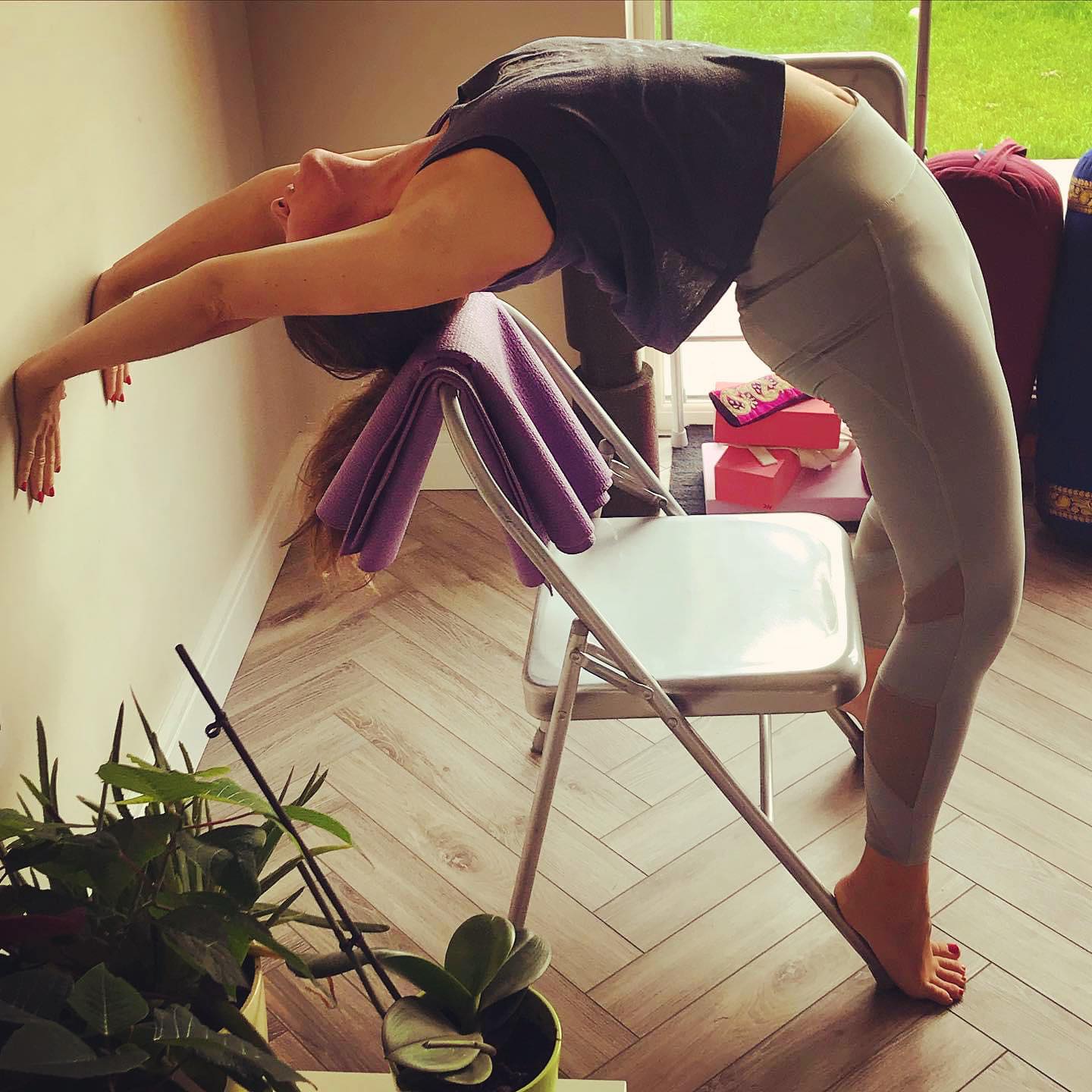 24 Chair Yoga 2025 Ideas: From Beginner-Friendly Poses to Advanced ...