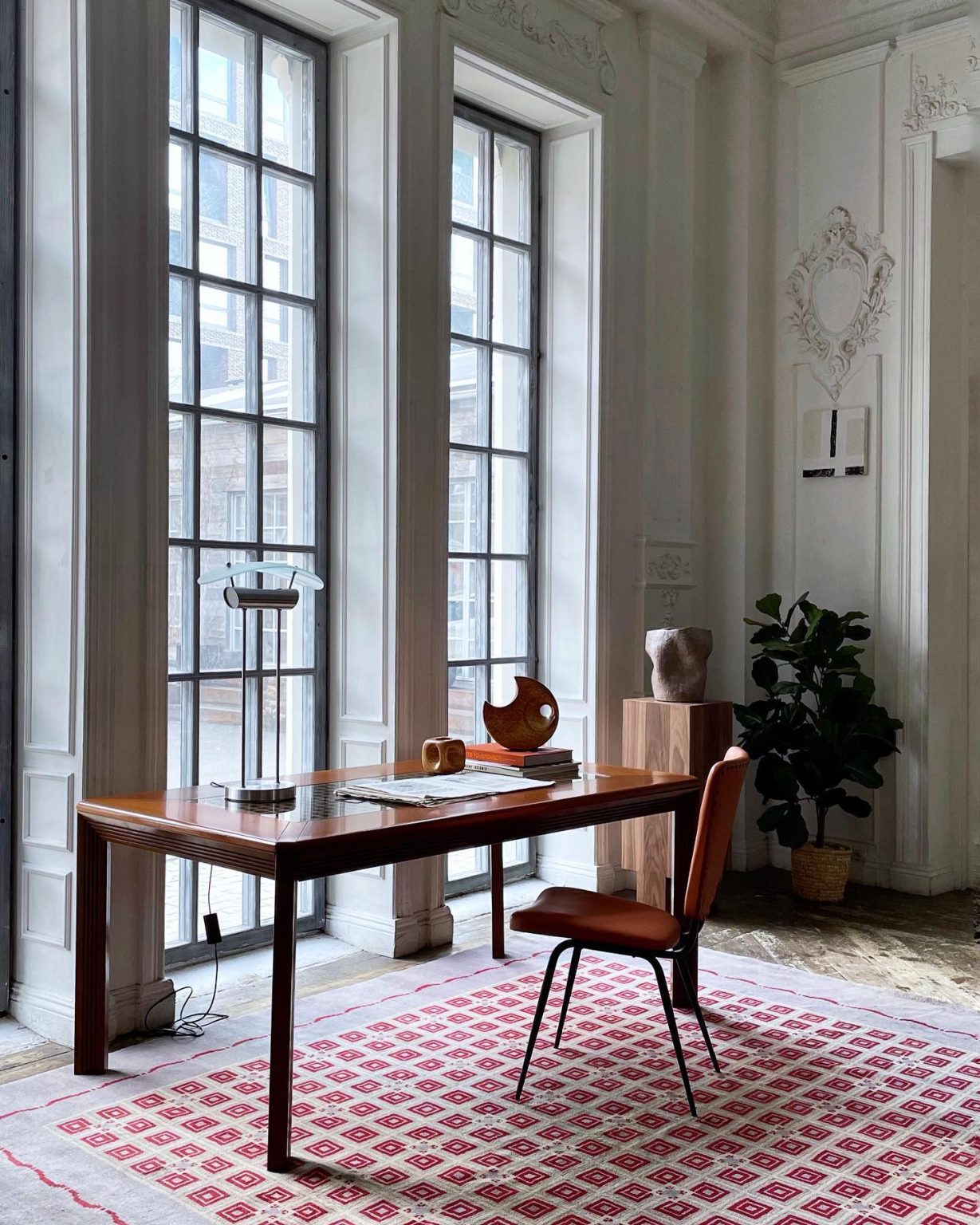 25 Desk Ideas 2025: Stylish and Functional Workspaces for Every Room ...